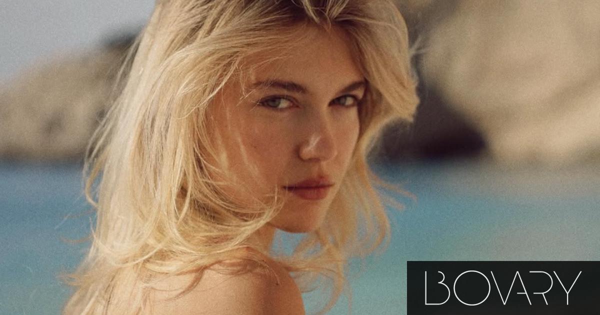 Η Κλέλια Ανδριολάτου ποζάρει τόπλες με φόντο το Πόρτο Κατσίκι -Και ξαφνικά είναι καλοκαίρι | BOVARY